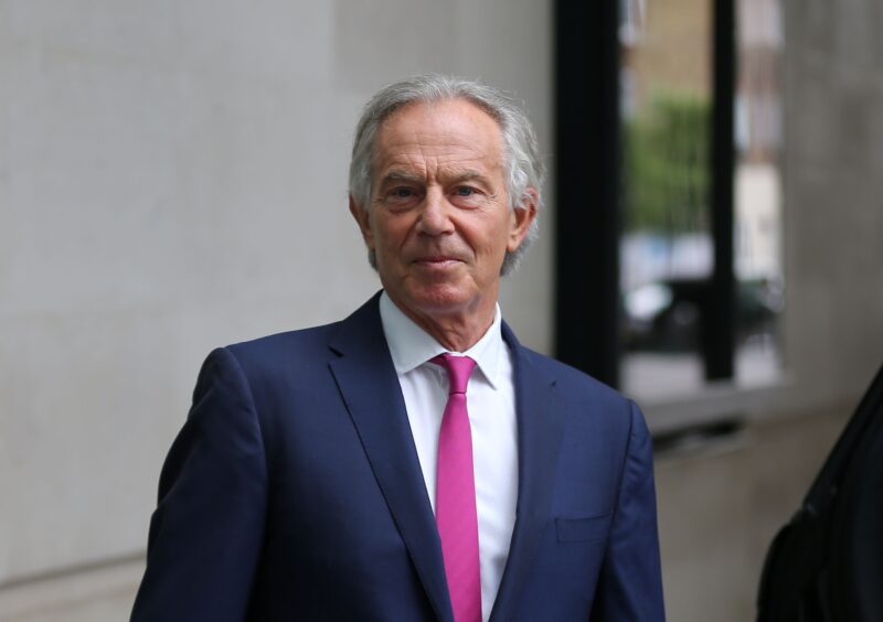 Tony Blair: Großbritannien sollte „Netto-Null“ aufgeben